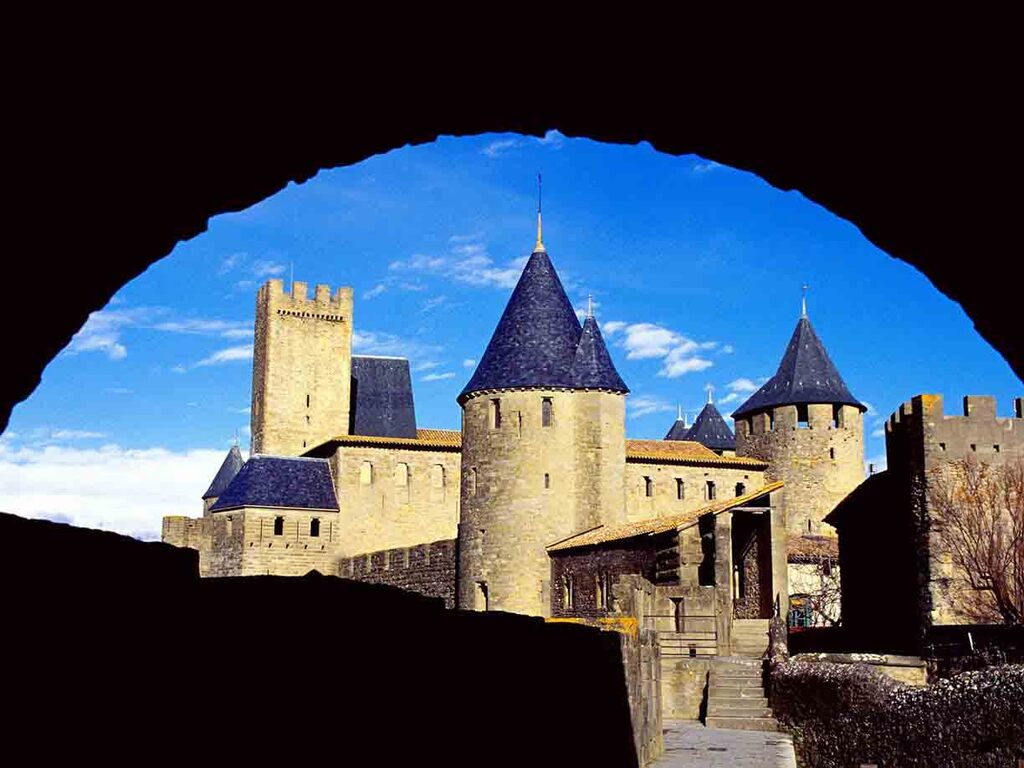 Chateau Comtal din Carcassonne, obiective turistice de vizitat in ...