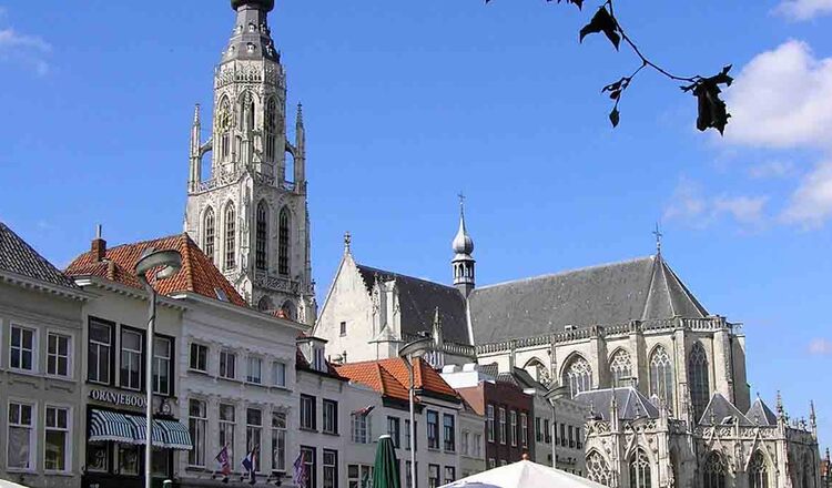 Grote Markt din Breda, obiective turistice de vizitat in Breda