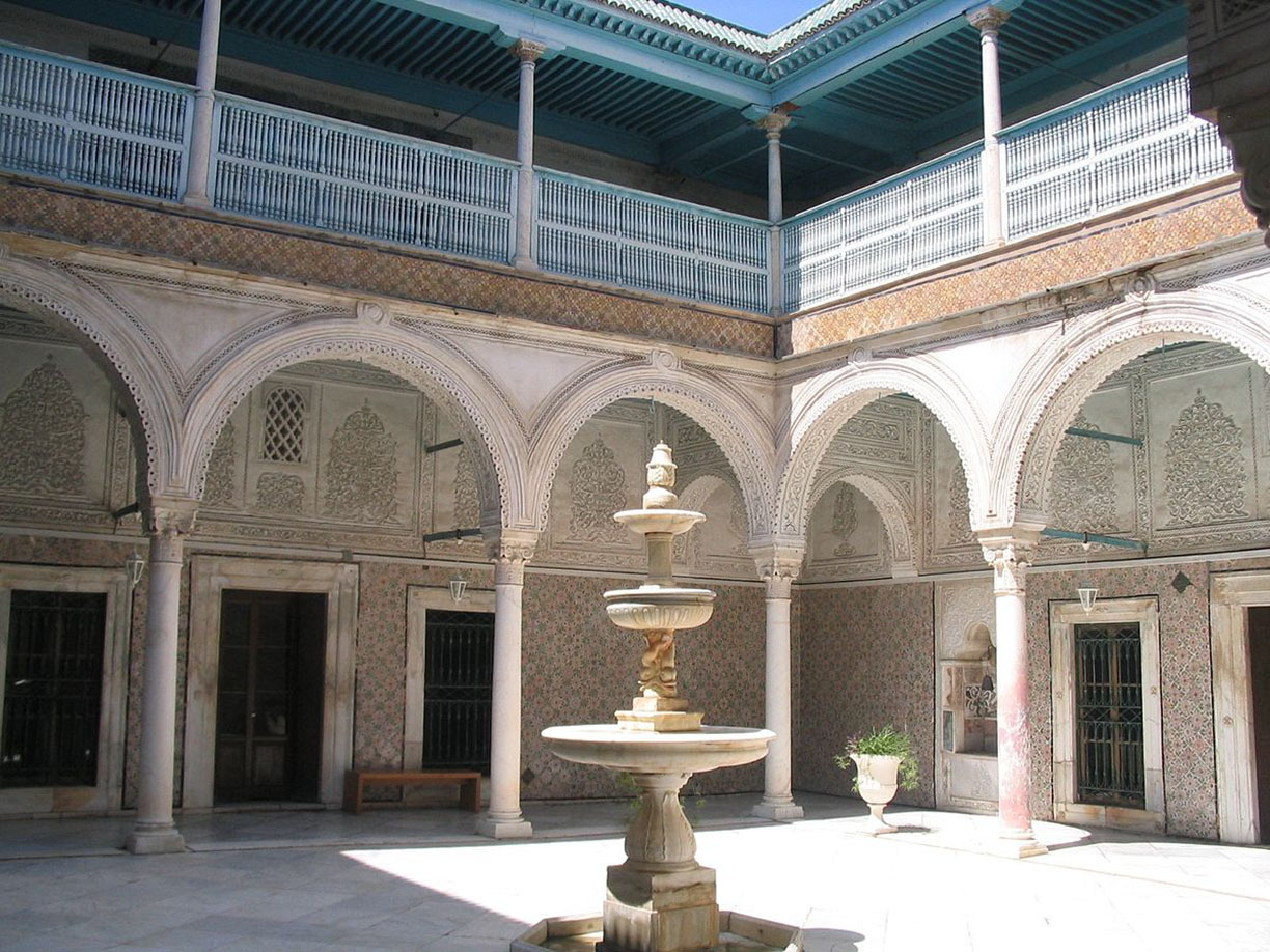 Dar Hussein din Tunis, obiective turistice Tunis